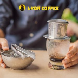 Hướng dẫn cách pha cà phê phin ngon - Công thức ủ chế cafe